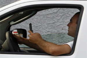 Text while driving? Your sixth sense can’t keep you safe - Lifestyle ...
