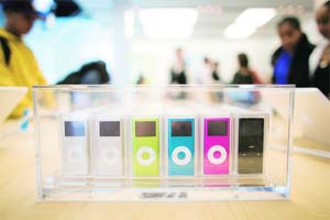 Apple wins digital music antitrust trial - Industry News | The ...