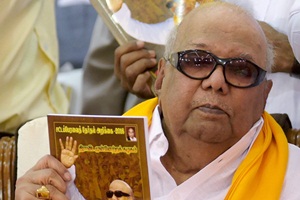 M Karunanidhi turns 93, pays tribute to DMK founder C N Annadurai ...