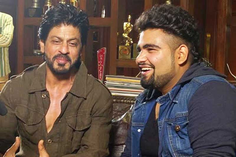 ‘Fan’: Shahrukh Khan celebrates with fans; 10 heartwarming SRK ‘facts ...