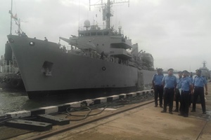 Indian Navy’s INS Sunayna & INS Sutlej sent with relief material for ...