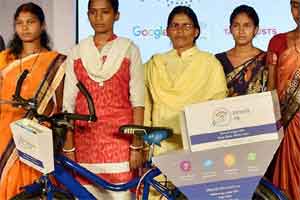 Google’s ‘Internet Saathi’ initiative: Transforming life of women ...