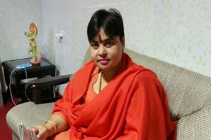Firing by Hindu Mahasabha leader Sadhvi Deva Thakur and her security guards kills 1 and injures ...