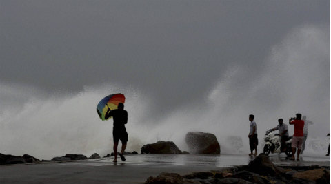 NASA finds rainfall data on Tropical Cyclone Vardah - Science News ...
