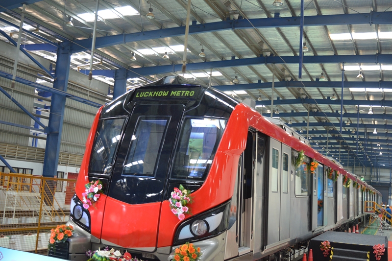 Lucknow Metro ready! 10 facts and cool images of Akhilesh Yadav’s pet ...