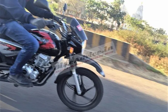 Bajaj Boxer is coming back, Boxer X150 Cross caught testing in India ...