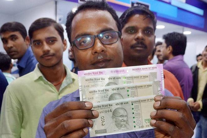 Demonetisation: Deadline for depositing, exchanging scrapped notes in ...