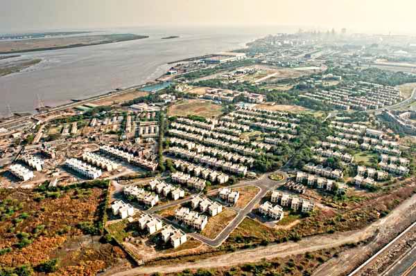 Essar Steel’s Hazira township in Surat goes cashless - Industry News ...