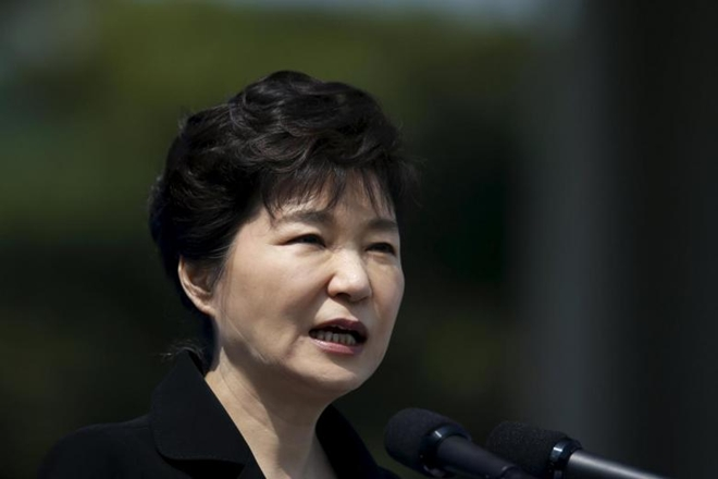 South Korean court approves arrest of ex-president Park Geun-hye over ...