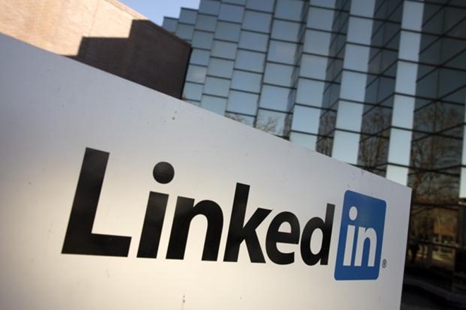LinkedIn executive for recruiting software to depart after senior ...
