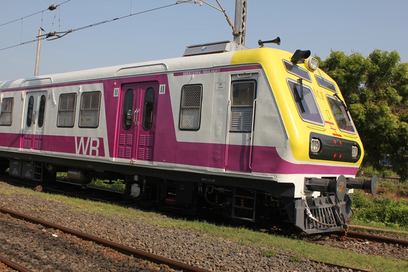 Indian Railways takes a leap! These ‘Make in India’ suburban rail EMUs ...