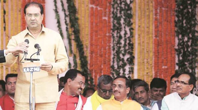 Mohsin Raza lone Muslim face in Yogi Adityanath cabinet, all you want ...