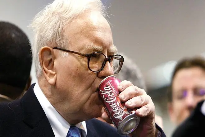 Billionaire Warren Buffett becomes face of Coke in China - Industry ...