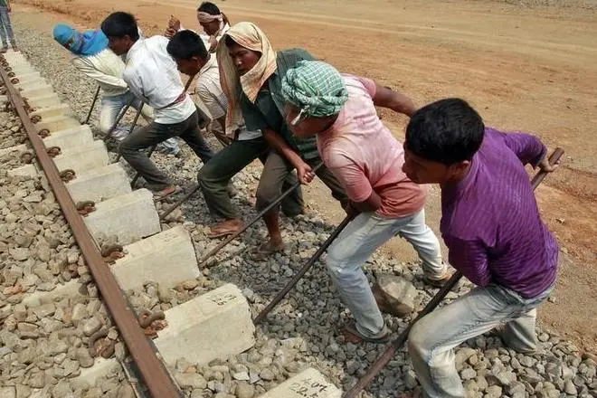 NITI Aayog: Labour reforms must to take India out of low-productivity ...