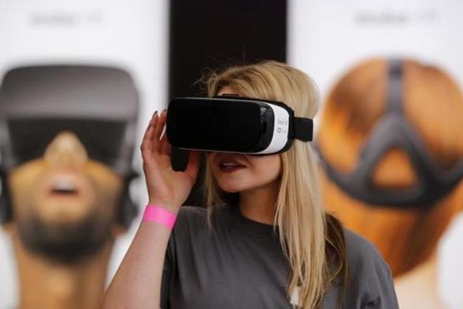 Facebook’s virtual reality unit Oculus shutters film studio ...