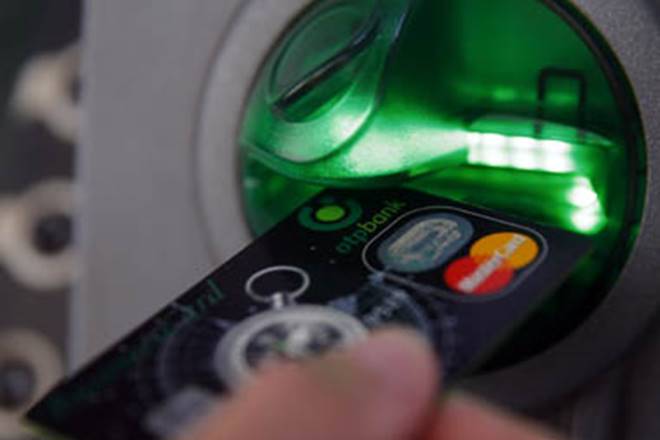 Delhi: ATM refill staff shot at, Rs 19 lakh looted in Rohini - India ...