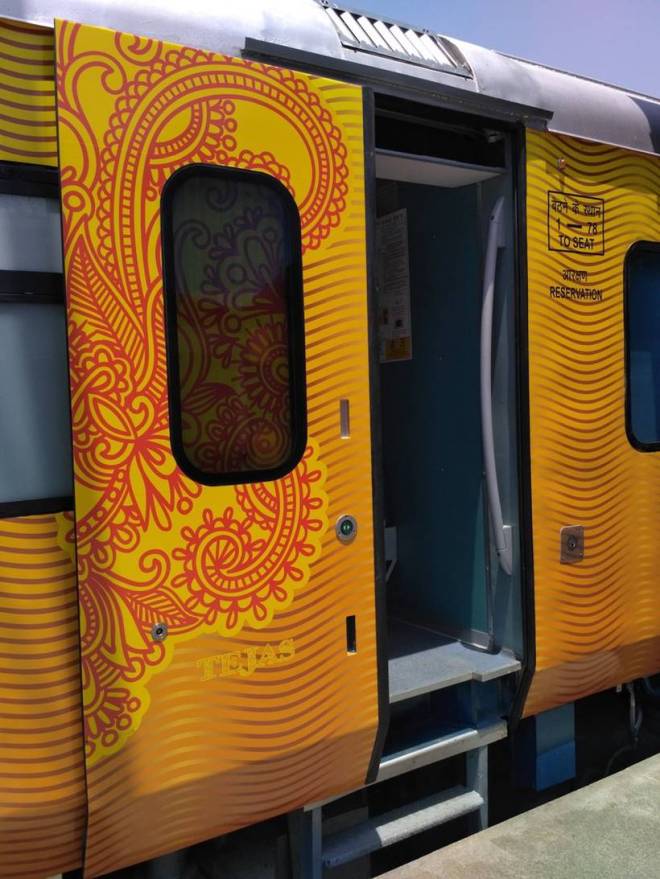 Tejas Express from Mumbai to Goa in 8.5 hours! Indian Railways gives ...