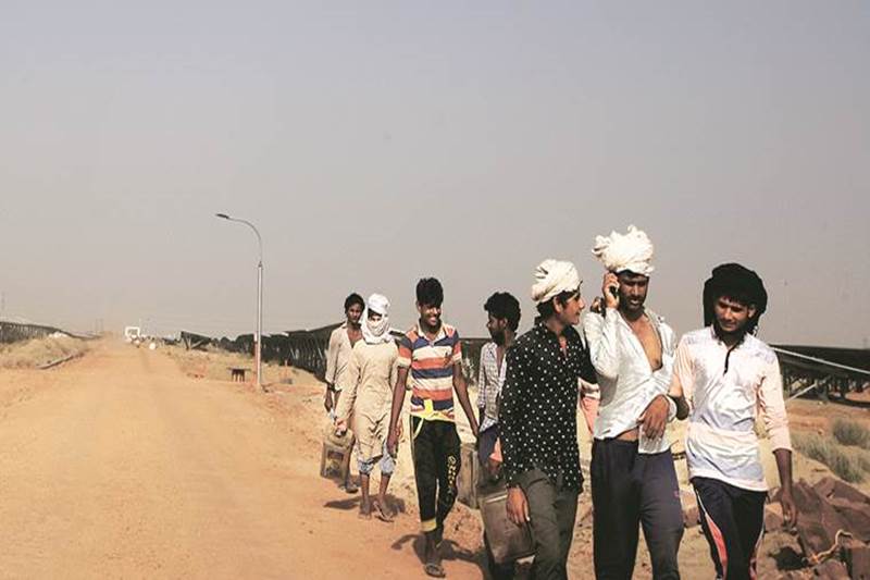 India’s biggest solar power plant in Bhadla, Rajasthan set to generate ...