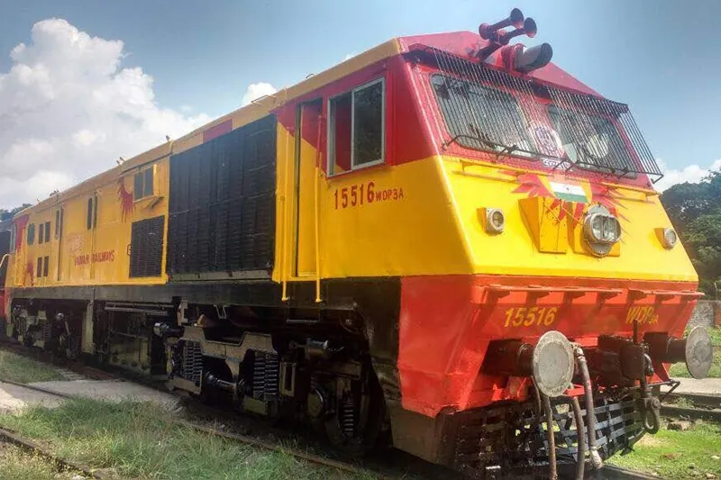 ‘Super fast’ Tejas Express gets its own special, powerful engine that ...