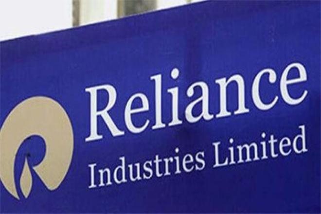 Reliance Industries Limited seeks shareholders nod to raise Rs 25,000 ...