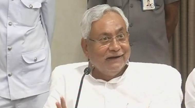 As RJD supremo turns 70, Bihar CM Nitish Kumar and Lalu Prasad Yadav show bonding over opening ...