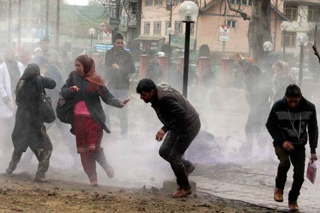 Amazingly, stinky bomb Skunk fails to deter protesters in India; reason ...