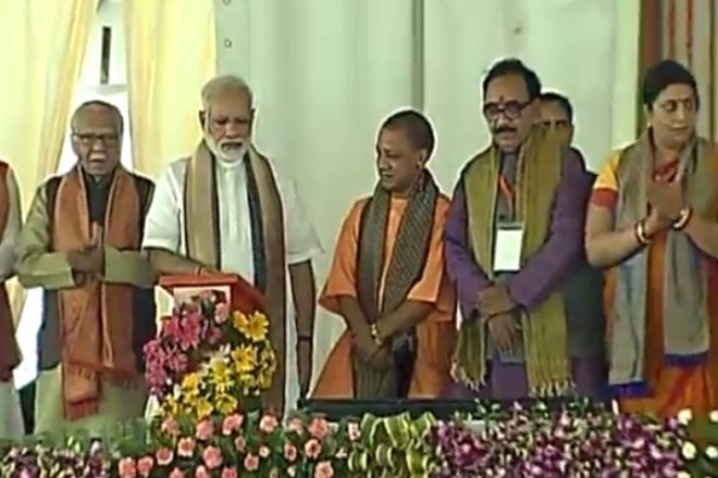 In Varanasi, PM Narendra Modi launches 17 projects with a single button ...