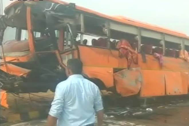 In horror Yamuna Expressway accident, 1 killed, 45 students injured after bus turns turtle near ...