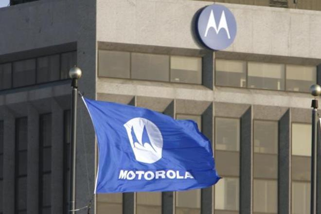 Motorola makes a strong comeback in US - Industry News | The Financial ...