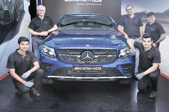 Mercedes does a first, inaugurates dedicated AMG Services Bay in Pune ...