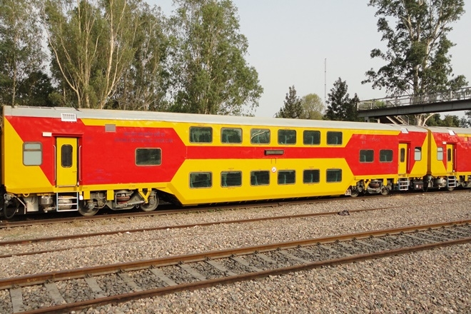 New train: UDAY Express double-decker train for business travellers ...