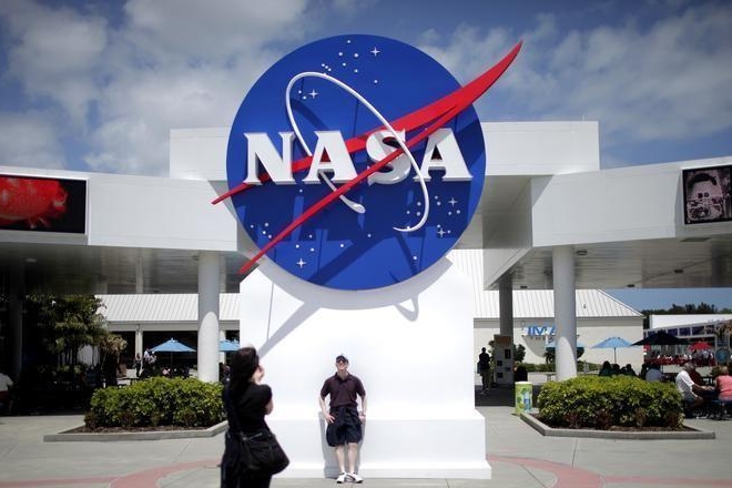 NASA’s Kepler probe uses Google AI for latest discovery - Science News ...