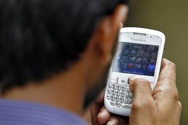 Tackling call drops: Telcos pledge to invest Rs 74,000 crore - Industry ...