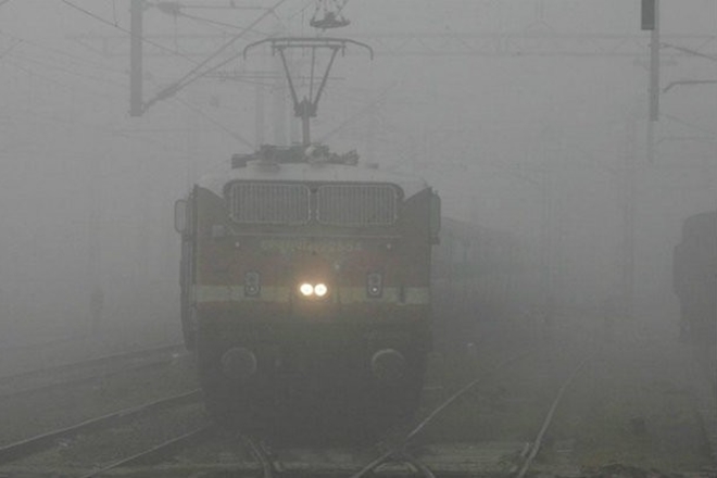 Train status: Cold Monday morning in Delhi disrupts Railways schedule ...