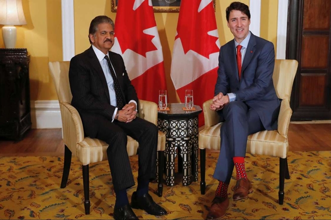 Justin Trudeau in India Live Updates: Canadian PM to be received by ...