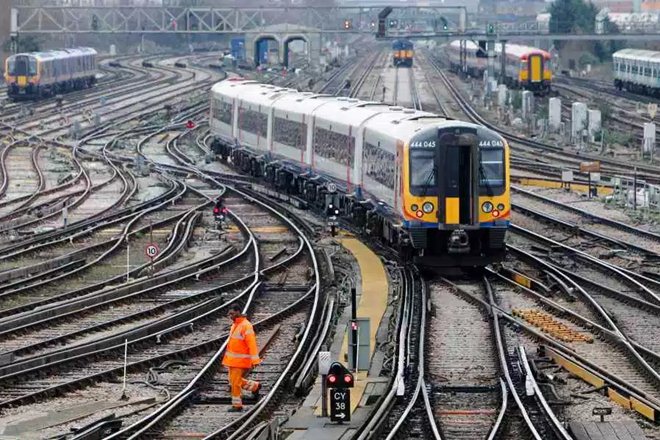 Railway Budget 2018: 881 km rail network set to be electrified in West ...