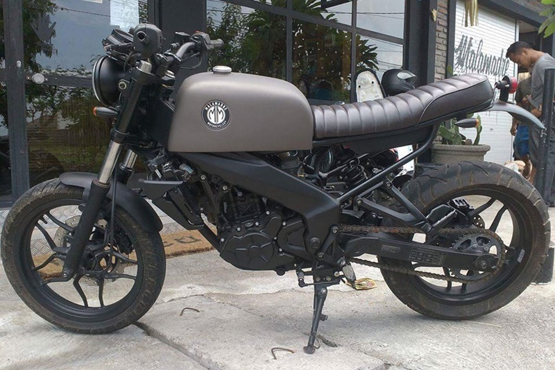 Modified Bajaj Pulsar bikes: Kawasaki H2, Bobber and more unbelievable ...