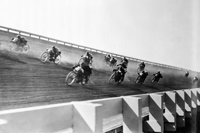 Evolution of motorcycles: From bicycles mounted with steam engines to ...