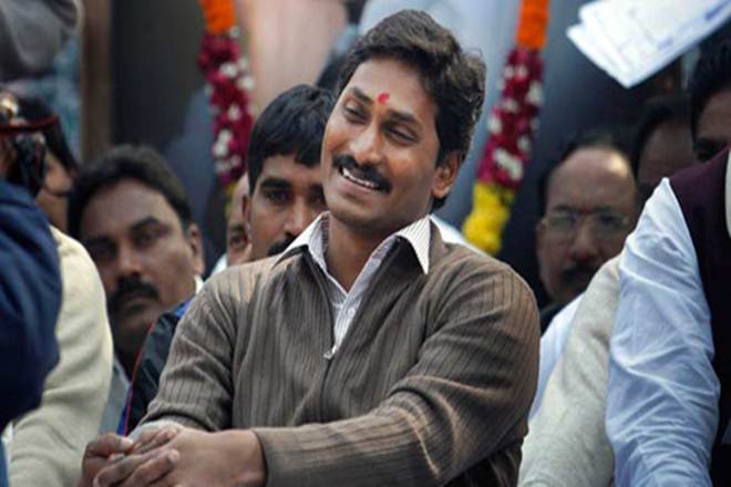 Rebel YSRCP MP Kothapalli Geetha hints at floating new party - India News | The Financial Express