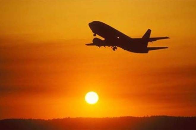 Mumbai Airport creates record, handles 1003 flight movements in 24 ...