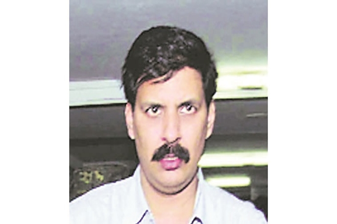 IPS officer who probed Sohrabuddin encounter case seeks voluntary ...