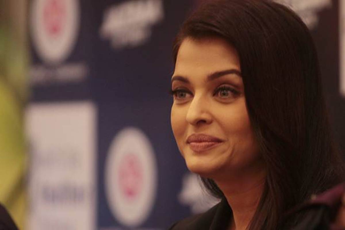 Housewives are biggest CEOs in India, should be respected: Aishwarya ...