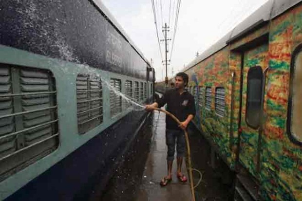 Uttarakhand High Court to Indian Railways: Maintain cleanliness of ...