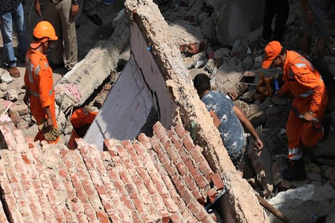 Delhi building collapse: Year before tragedy that killed 7, complaint ...