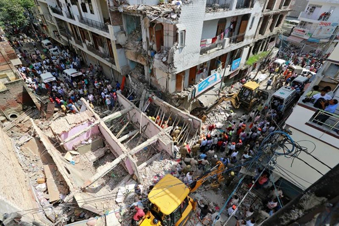 Delhi building collapse: 6 dead so far; incident happened 3 weeks after ...
