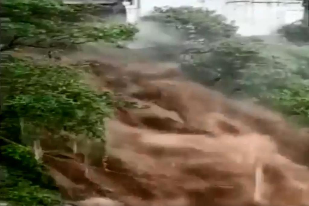 Mussoorie’s famous Kempty falls swells up due to heavy rains, 180 ...