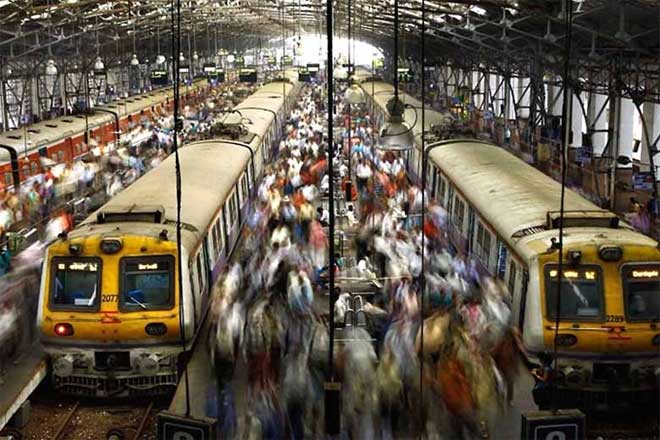 Mumbai local train ‘door-blockers’ beware! Indian Railways catches ...