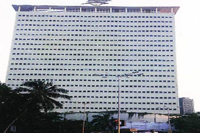 Maharashtra govt keen on buying iconic Air India building in Mumbai ...