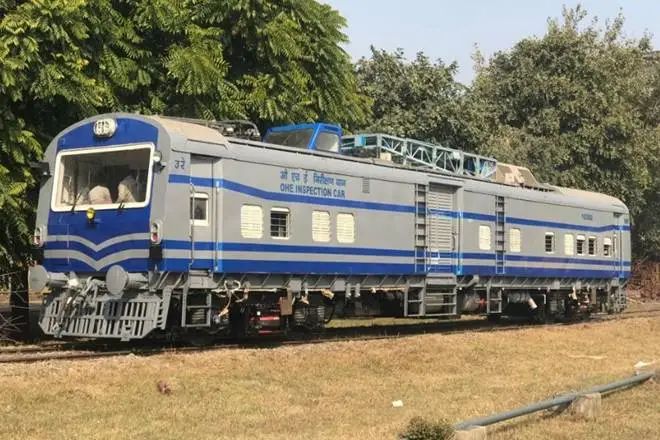 Indian Railways develops first ‘Make in India’ 8 wheeler underslung ...