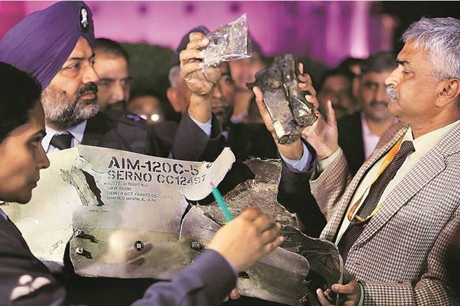 In first sign of de-escalation between India and Pakistan, Imran Khan ...